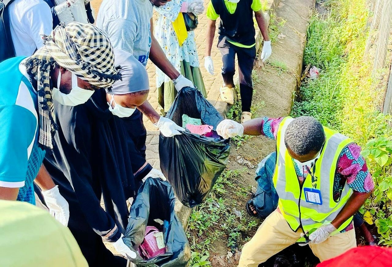 YES Alumni Grant: Reducing Waste While Building Communities - YES ...